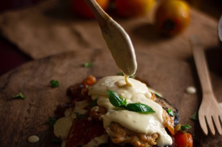 Wegański beszamel (bez mleka i masła) - przepis - GaryMoveOut